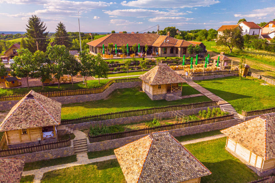 Etno selo "Azbuka" Tršić - Loznica Info