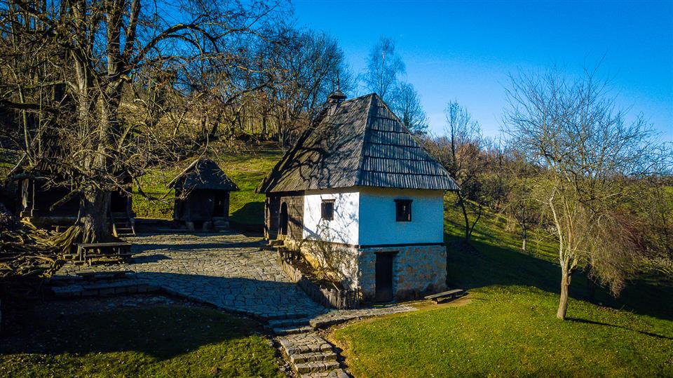 Tri sela iz Srbije u trci za titulu "Najbolje turističko selo 2025" po ...